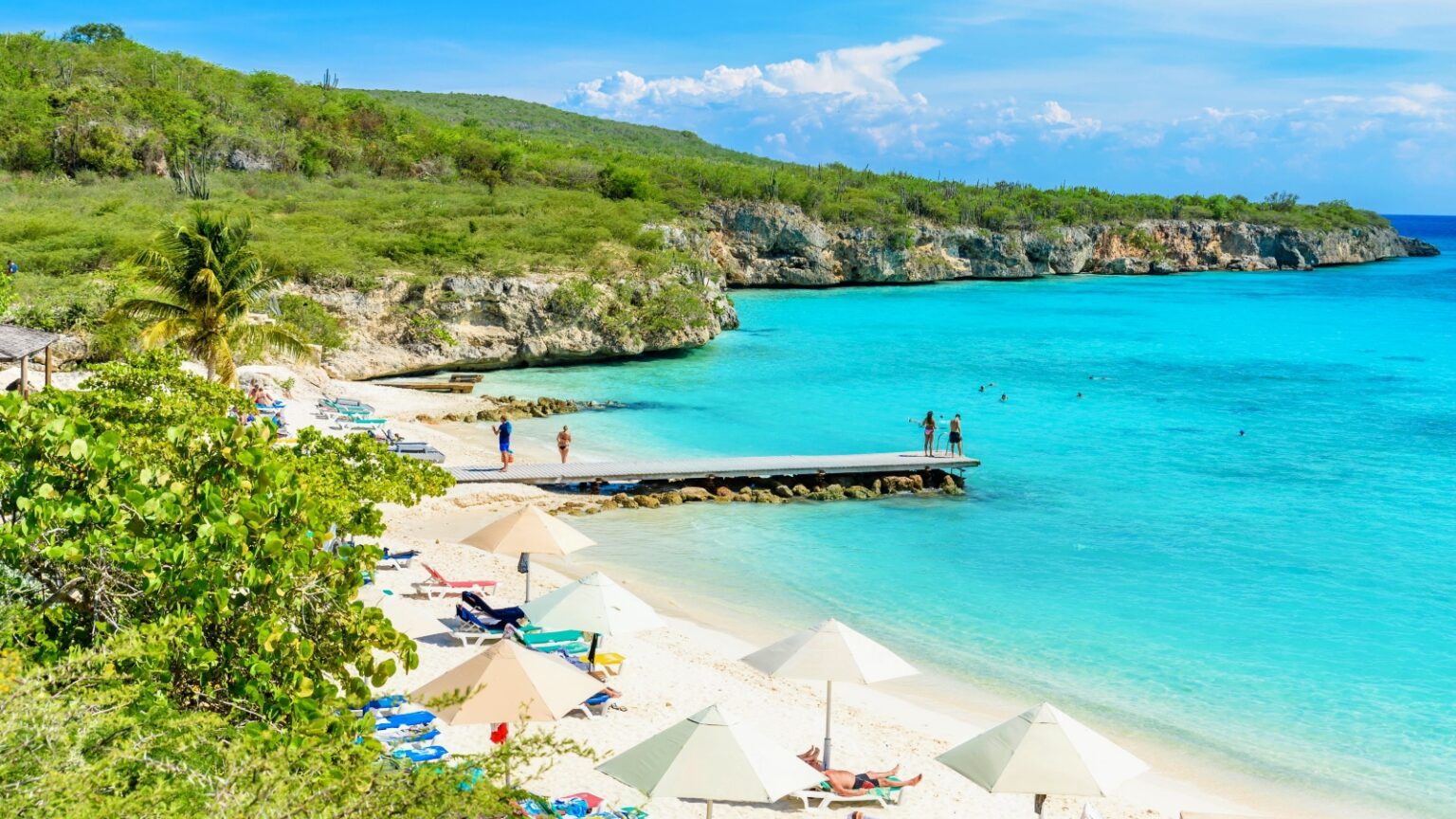 Playa Porto Mari Curacao, het strand van de varkentjes!
