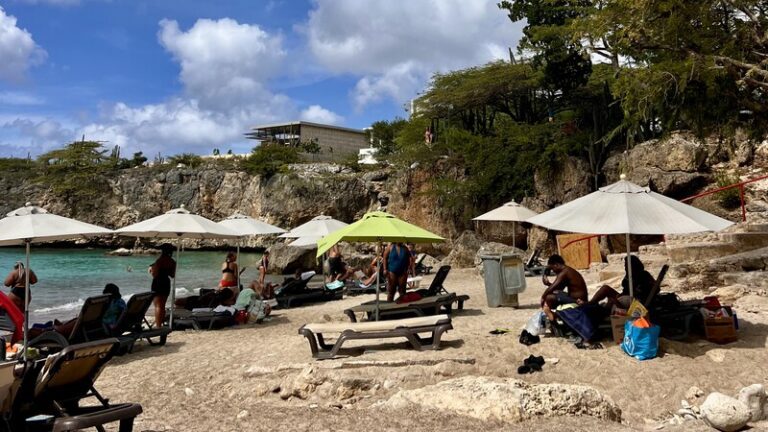 Stranden: Playa Jeremi
